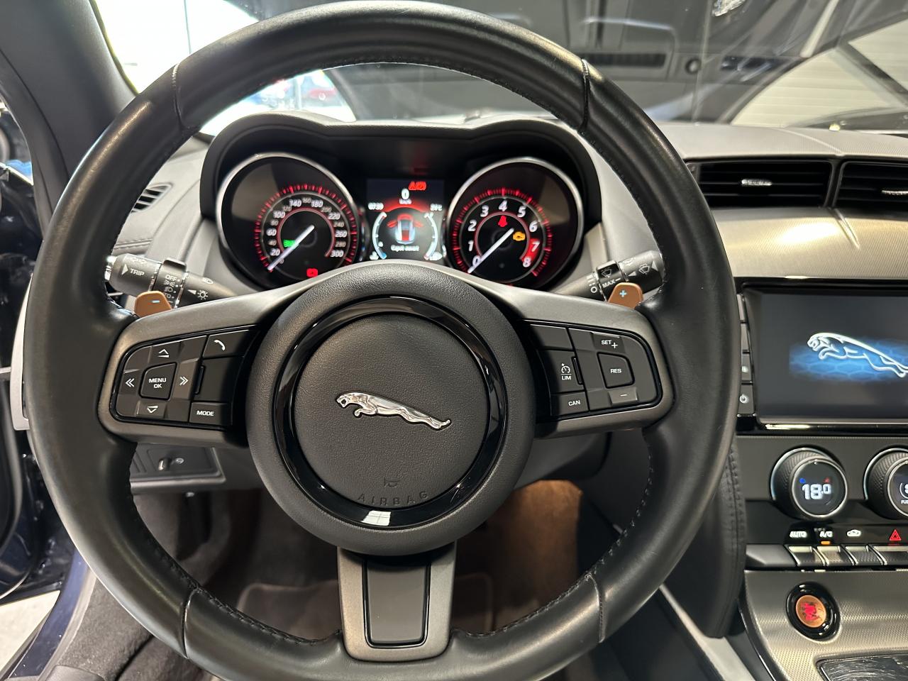 BONNEFIS AUTOMOBILE - JAGUAR-F-TYPE-S 3.0 V6 380ch AWD BVA8, GPS | CAMERA | TOIT PANO ...