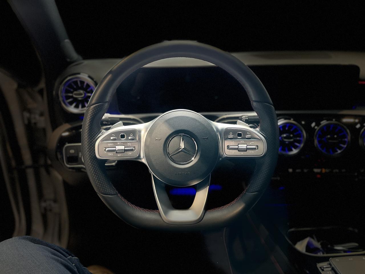 BONNEFIS AUTOMOBILE - MERCEDES-CLASSE A BERLINE-A200 163ch AMG Line 7G-DCT, GPS | CAMERA ...